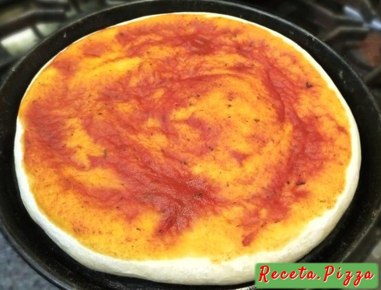¿Cómo hacer una pizza de mozzarella simple? - Receta Pizza